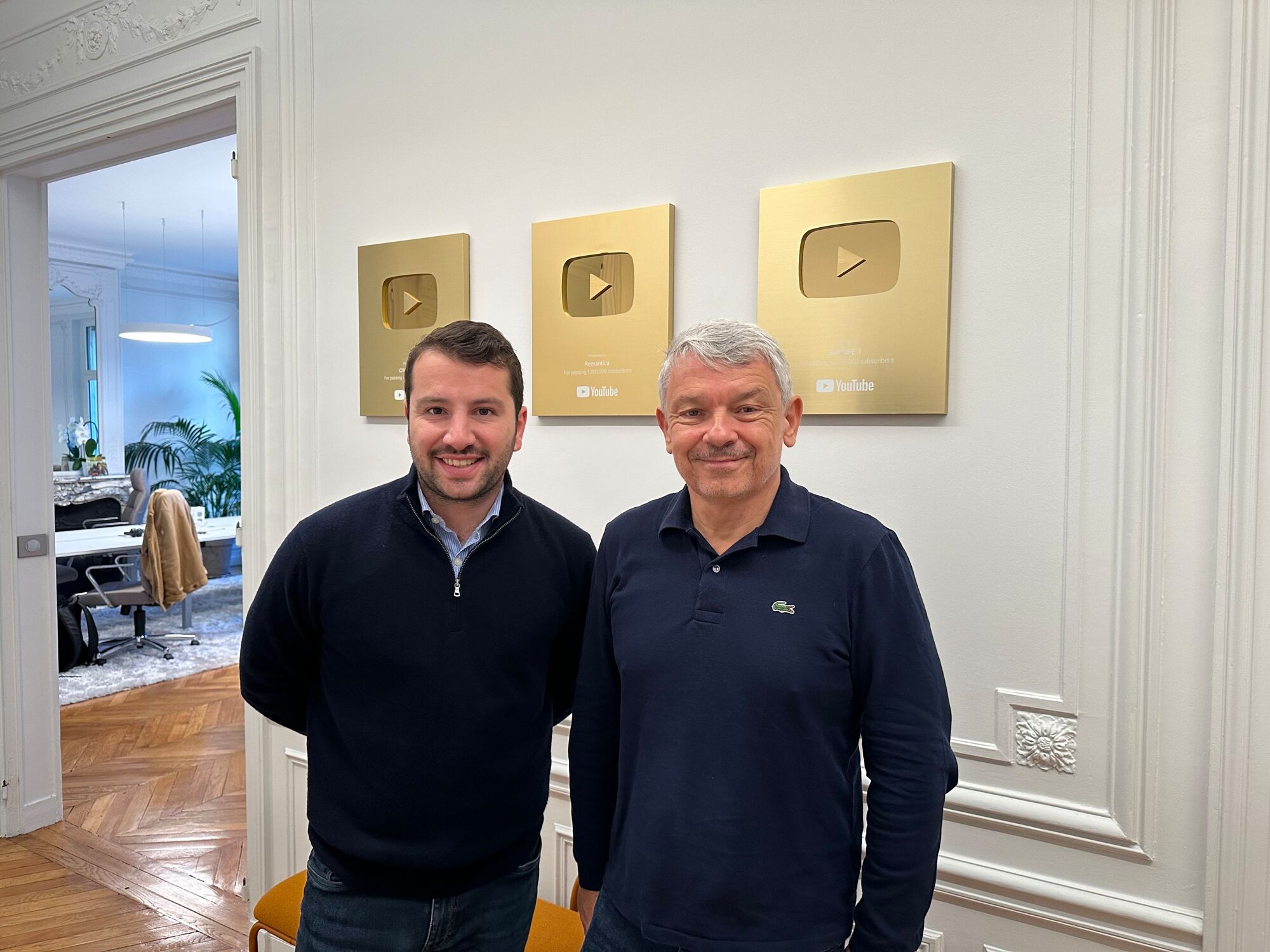 Bureaux sur mesure pour Logicomix à Paris 8ème | Spliit